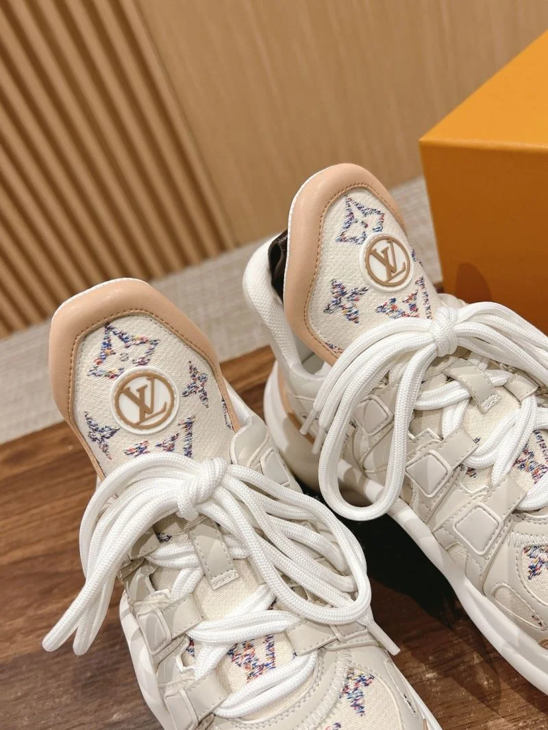 Exact replica Louis Vuitton Archlight Shoes