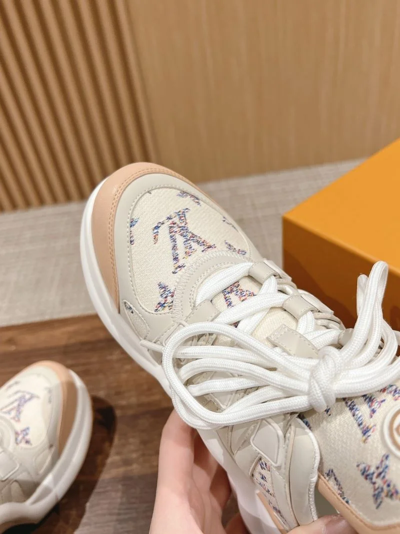 Exact replica Louis Vuitton Archlight Shoes