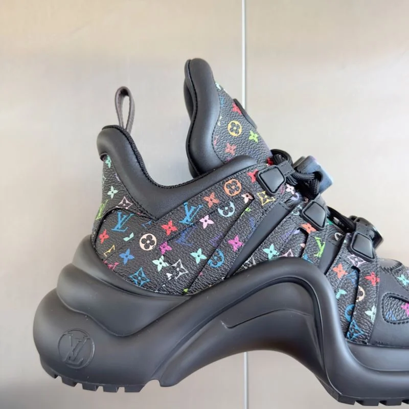 Accurate model Louis Vuitton Archlight Shoes