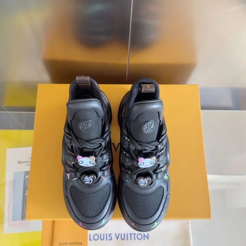 Accurate model Louis Vuitton Archlight Shoes