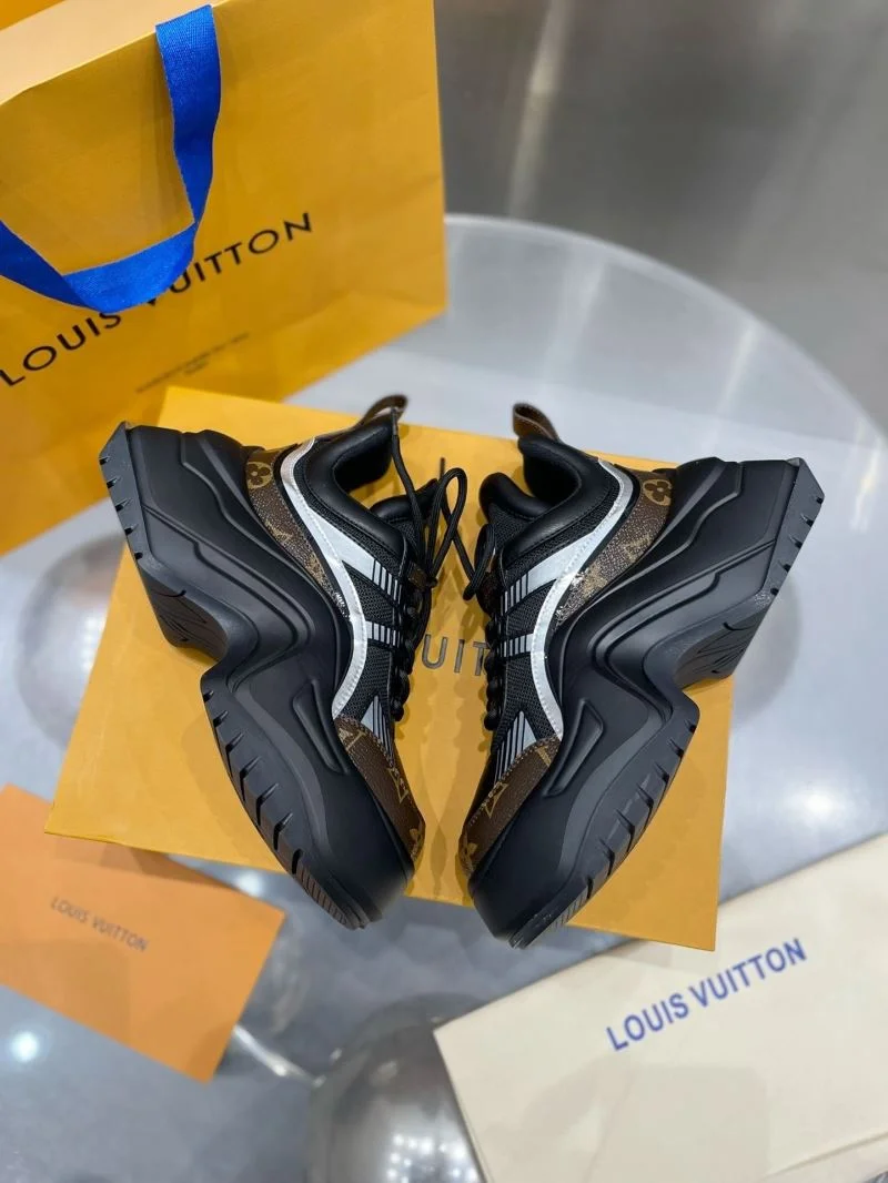 Brand-authenticated Louis Vuitton Archlight Shoes
