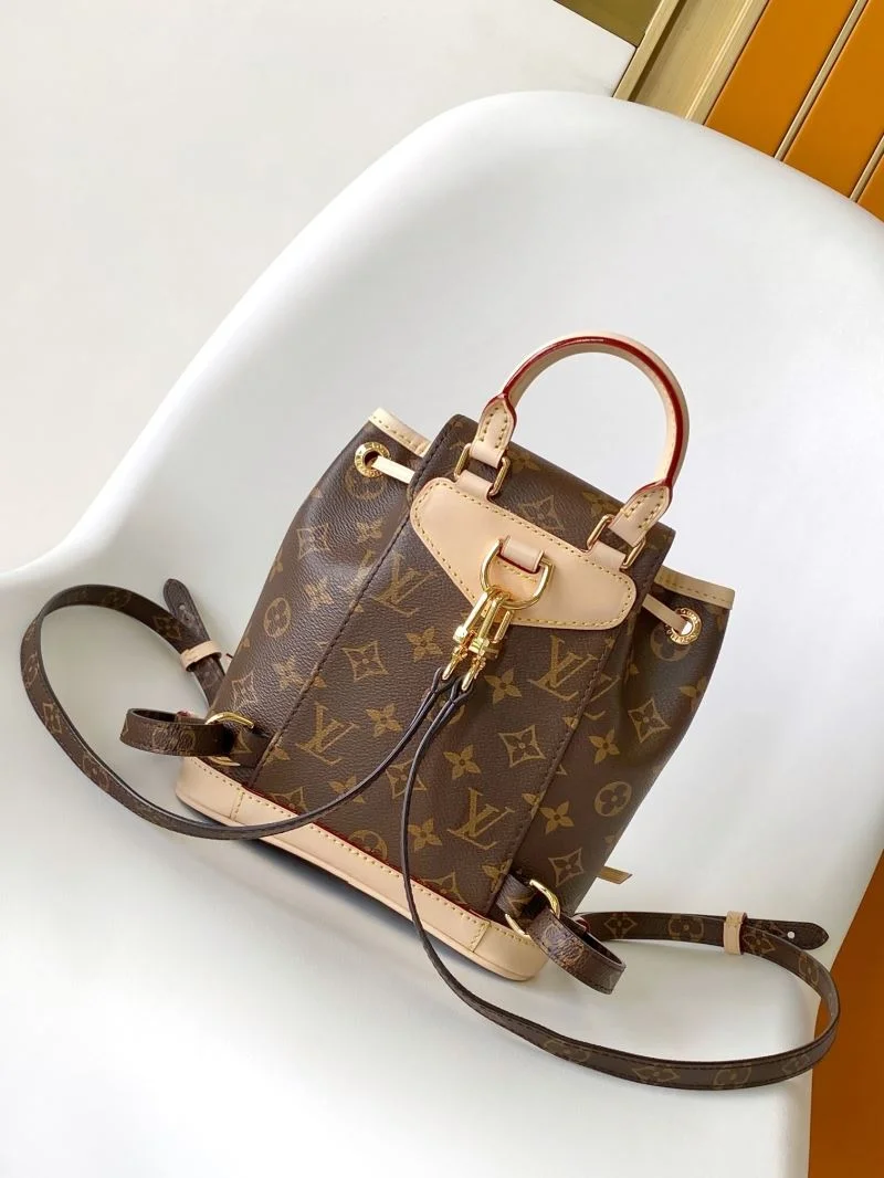 Accurate model Louis Vuitton Backpacks