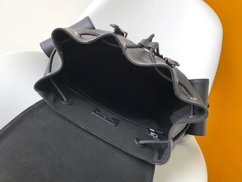 Top mirror Louis Vuitton Backpacks