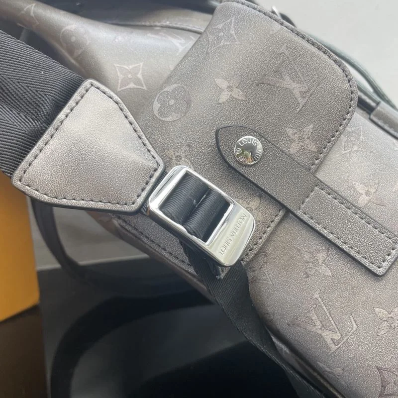 Top mirror Louis Vuitton Backpacks