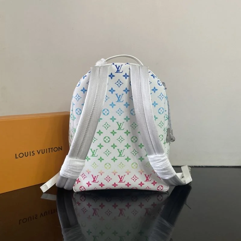 Accurate model Louis Vuitton Backpacks