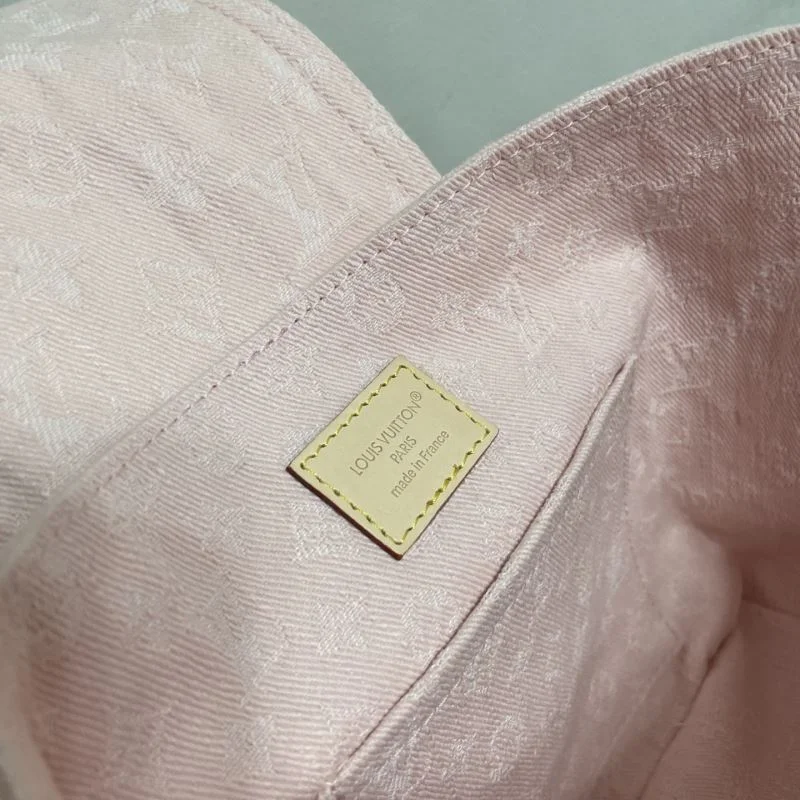 Top match Louis Vuitton Backpacks