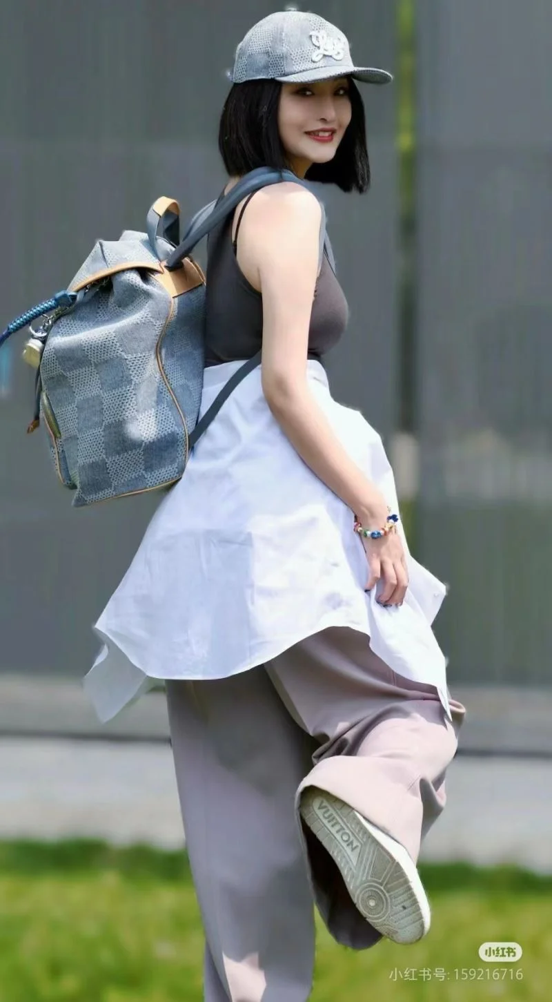 Mirror quality Louis Vuitton Backpacks