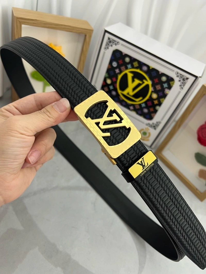 Low-cost Louis Vuitton Belts