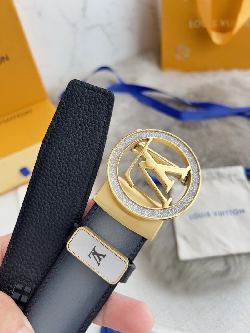 Top mirror Louis Vuitton Belts