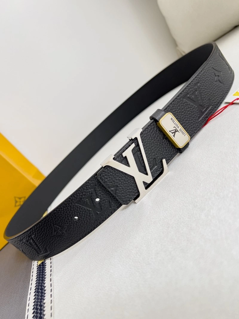 Low-cost Louis Vuitton Belts