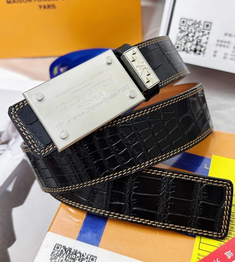 Top mirror Louis Vuitton Belts