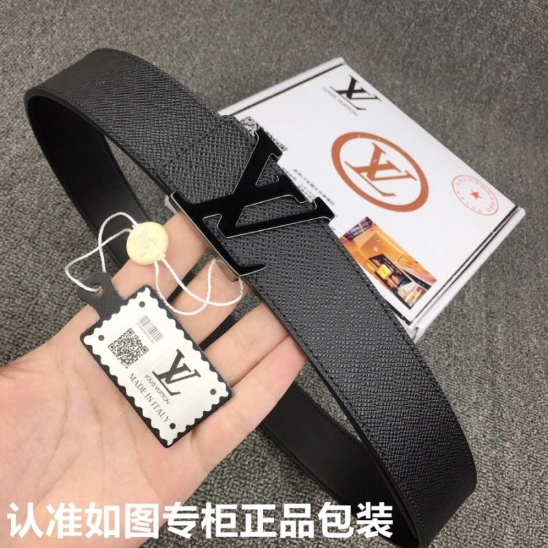 Top mirror Louis Vuitton Belts