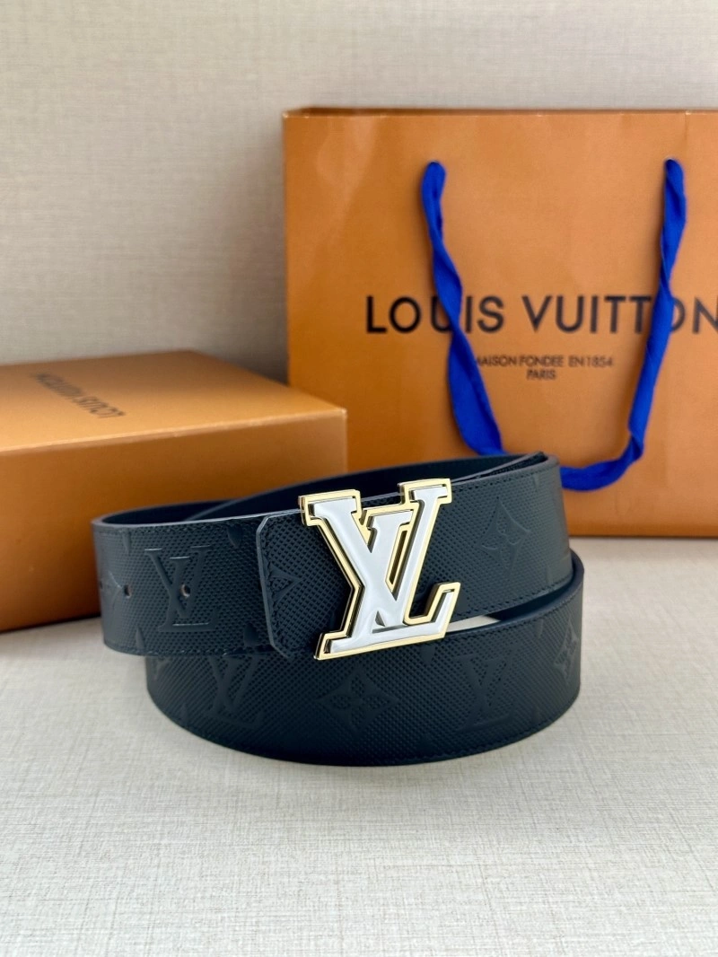 Low-cost Louis Vuitton Belts
