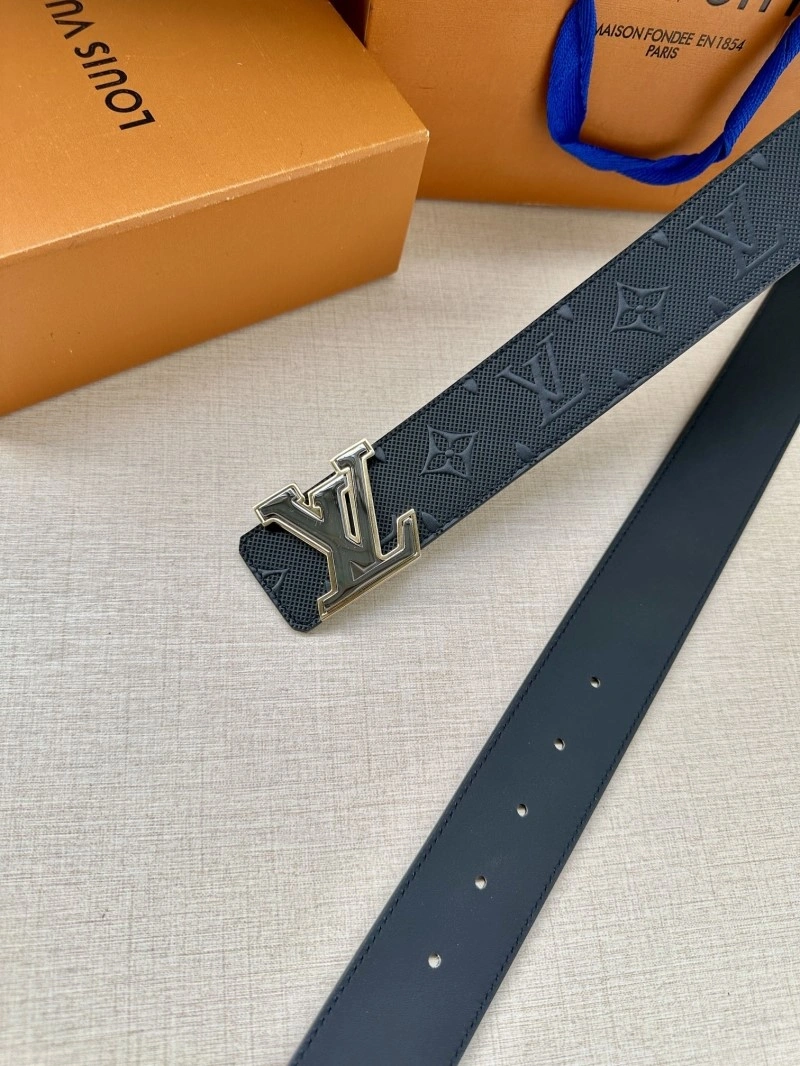 Low-cost Louis Vuitton Belts