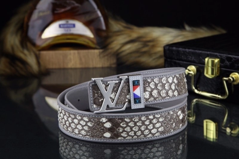 Top mirror Louis Vuitton Belts
