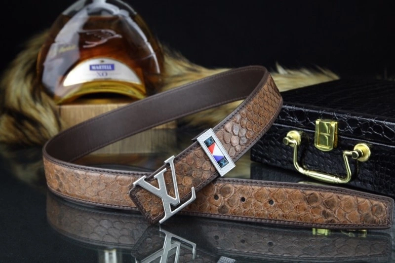Top mirror Louis Vuitton Belts