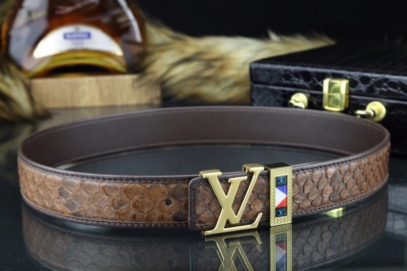 Top mirror Louis Vuitton Belts