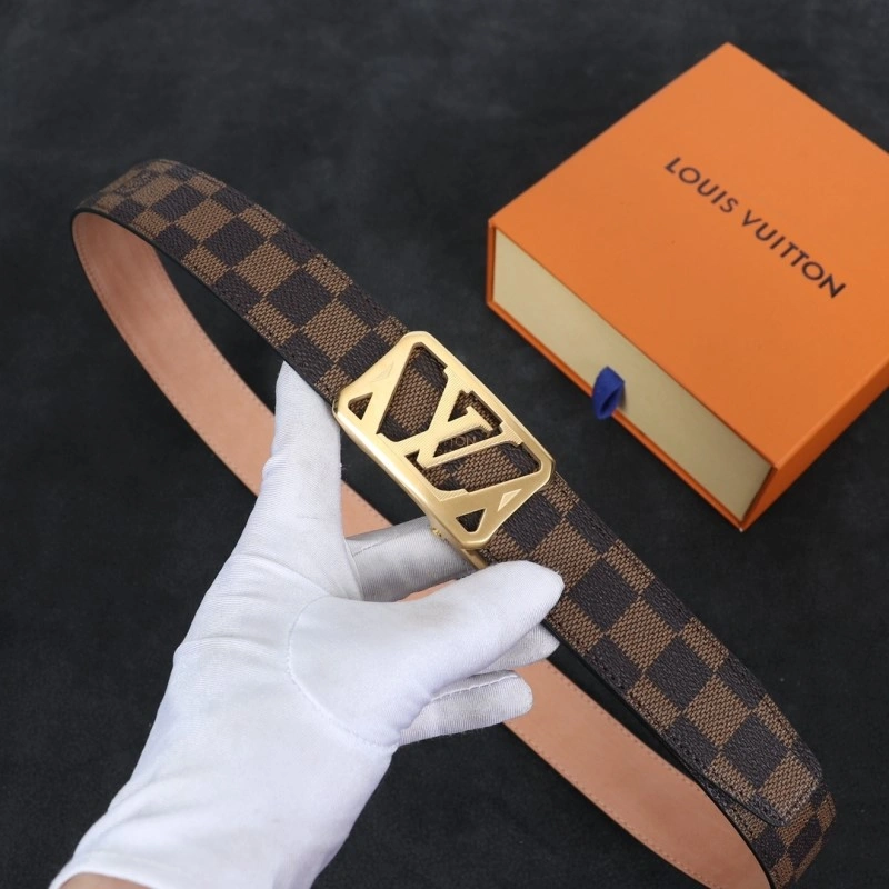 Top mirror Louis Vuitton Belts