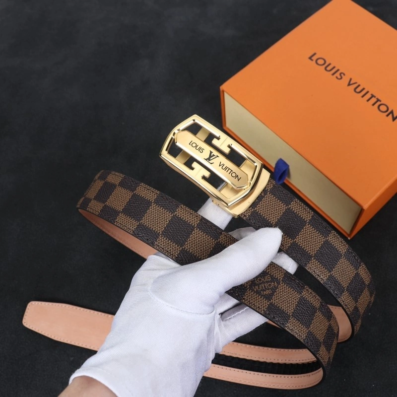 Low-cost Louis Vuitton Belts