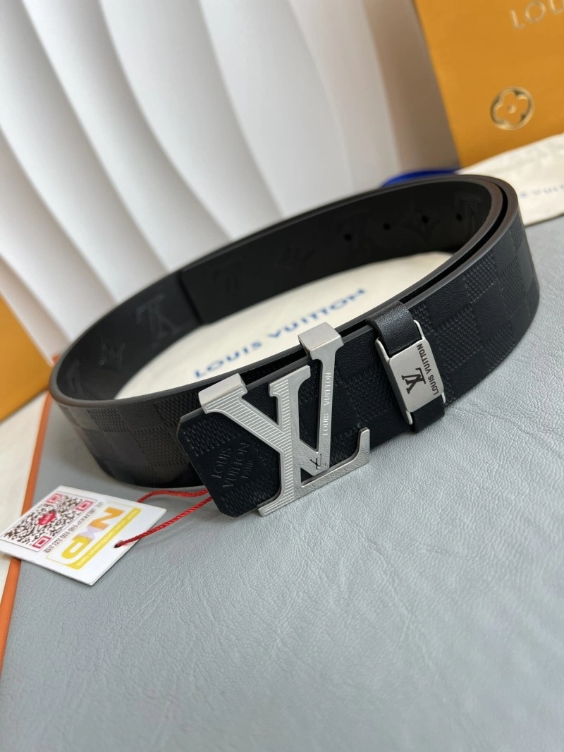 Bargain Louis Vuitton Belts