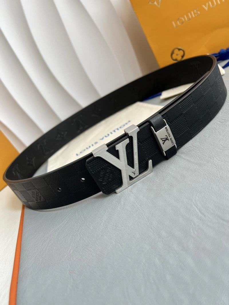 Bargain Louis Vuitton Belts