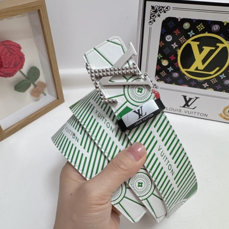 Accurate model Louis Vuitton Belts