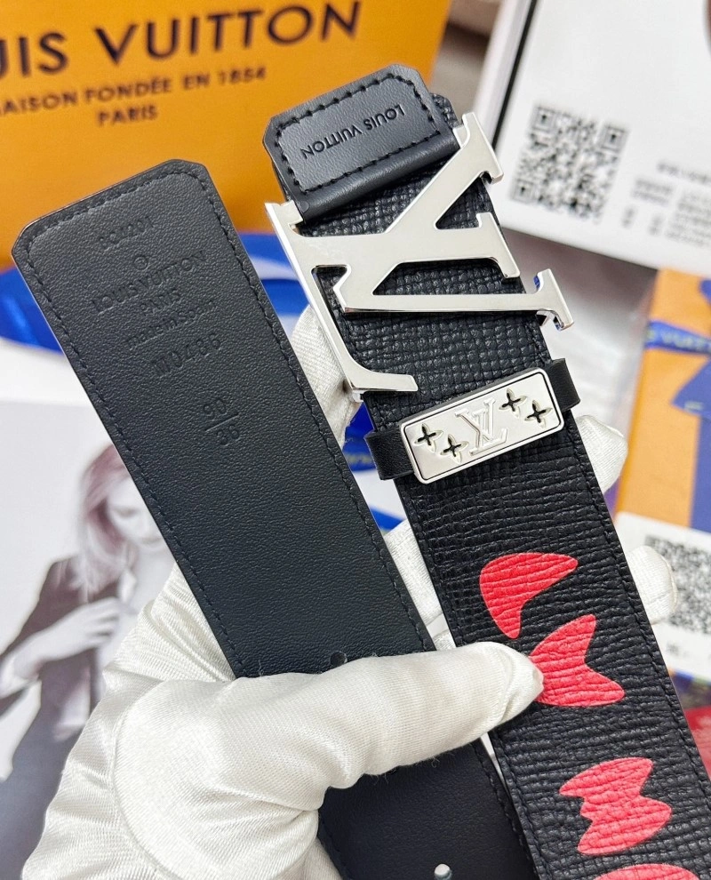 Official Louis Vuitton Belts