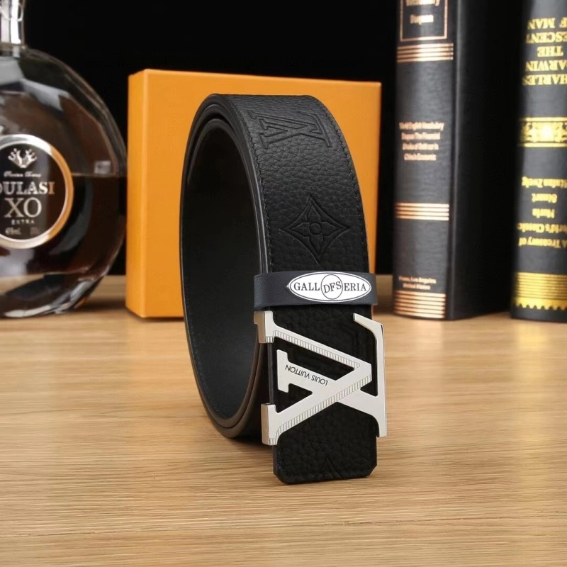 Top mirror Louis Vuitton Belts