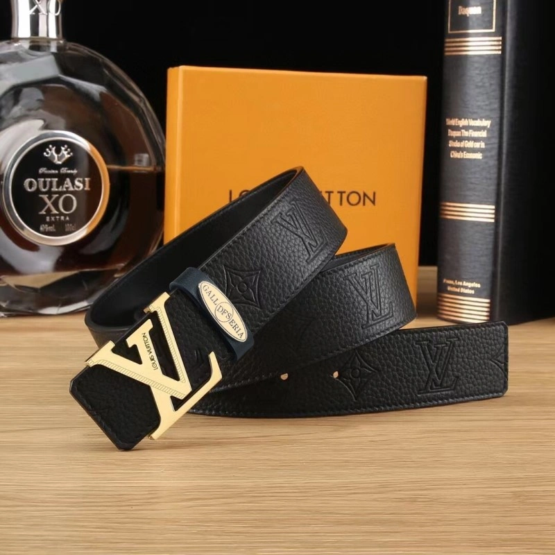 Top mirror Louis Vuitton Belts
