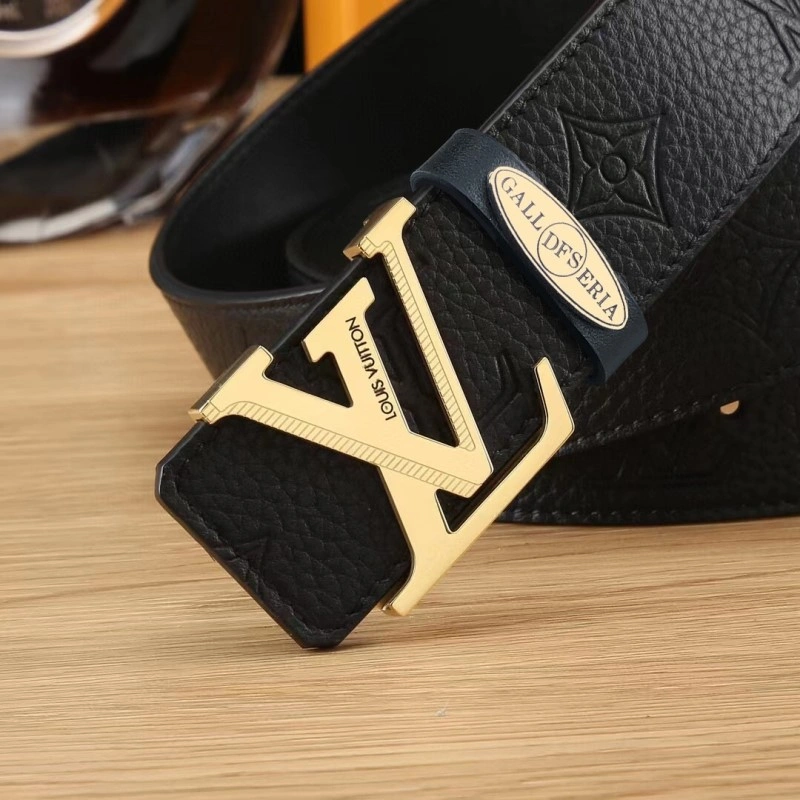 Top mirror Louis Vuitton Belts