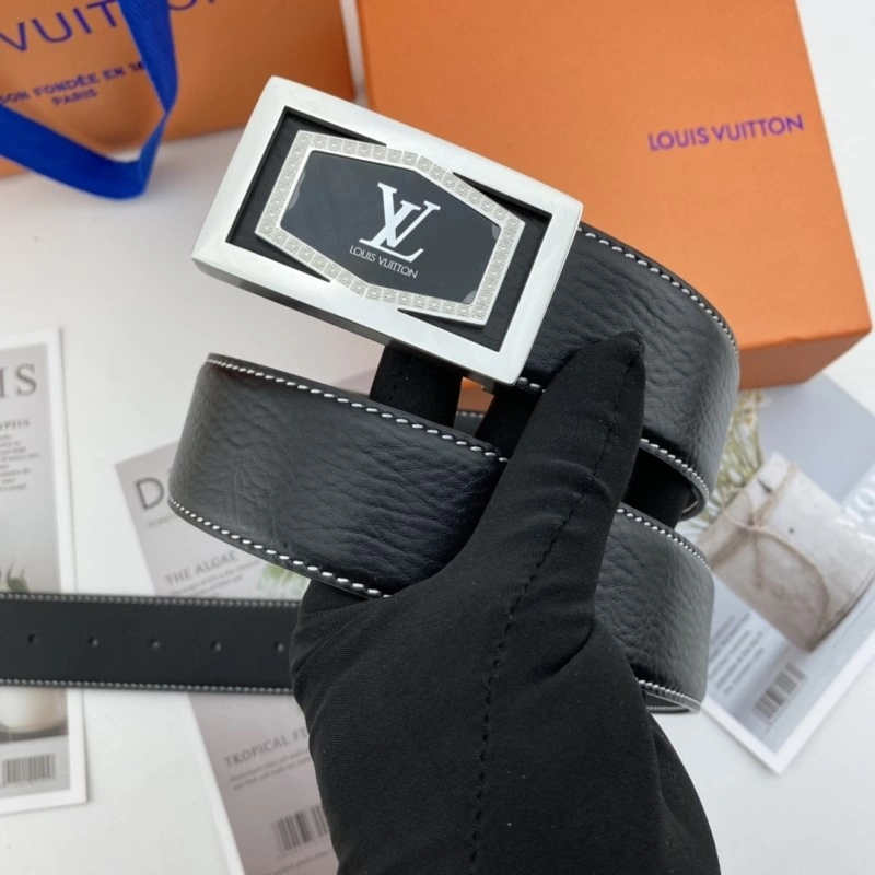 Top mirror Louis Vuitton Belts