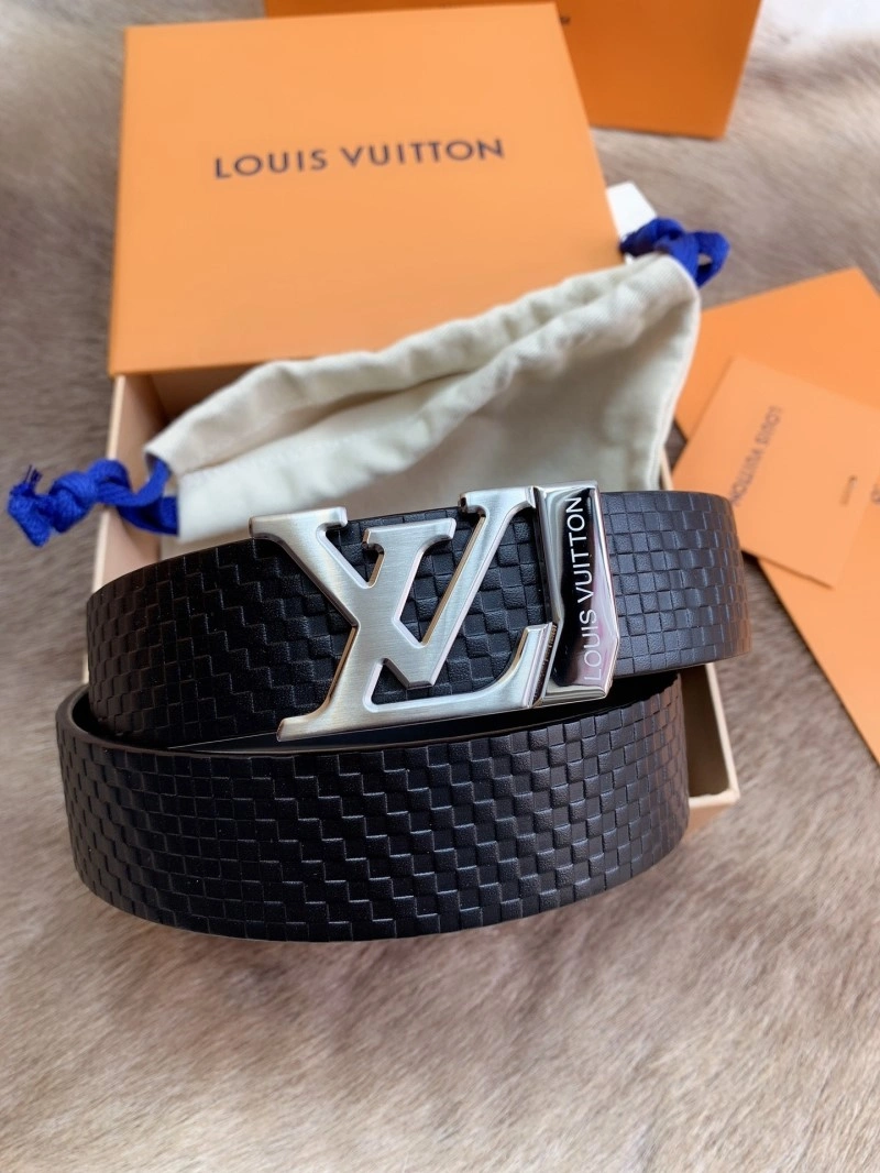 Legit Louis Vuitton Belts