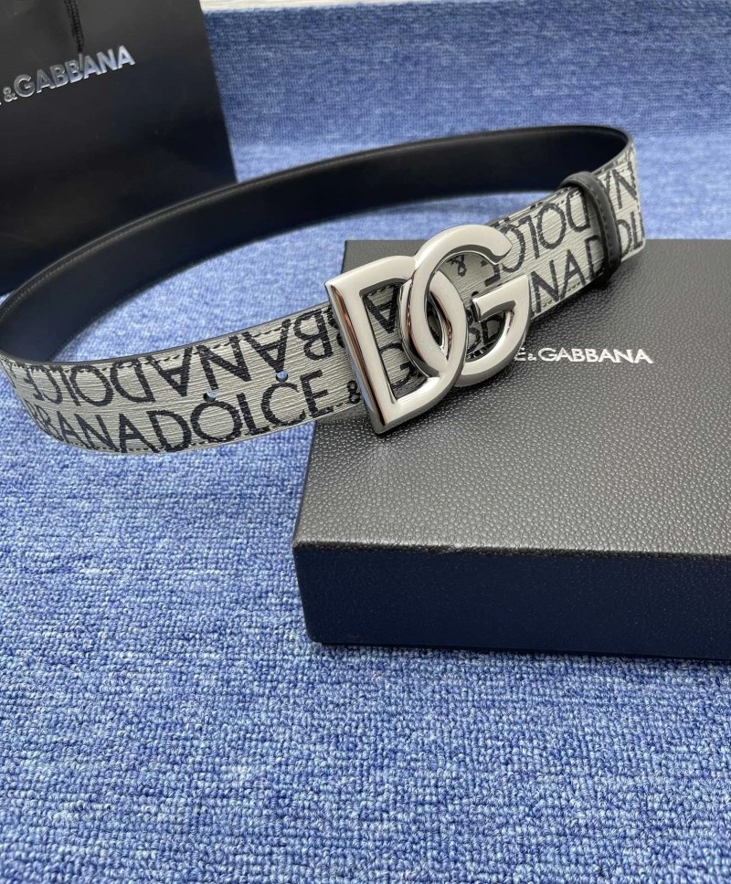 Low-cost Louis Vuitton Belts