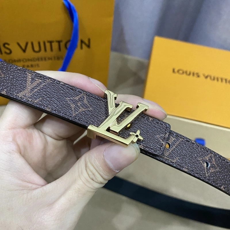 Low-cost Louis Vuitton Belts