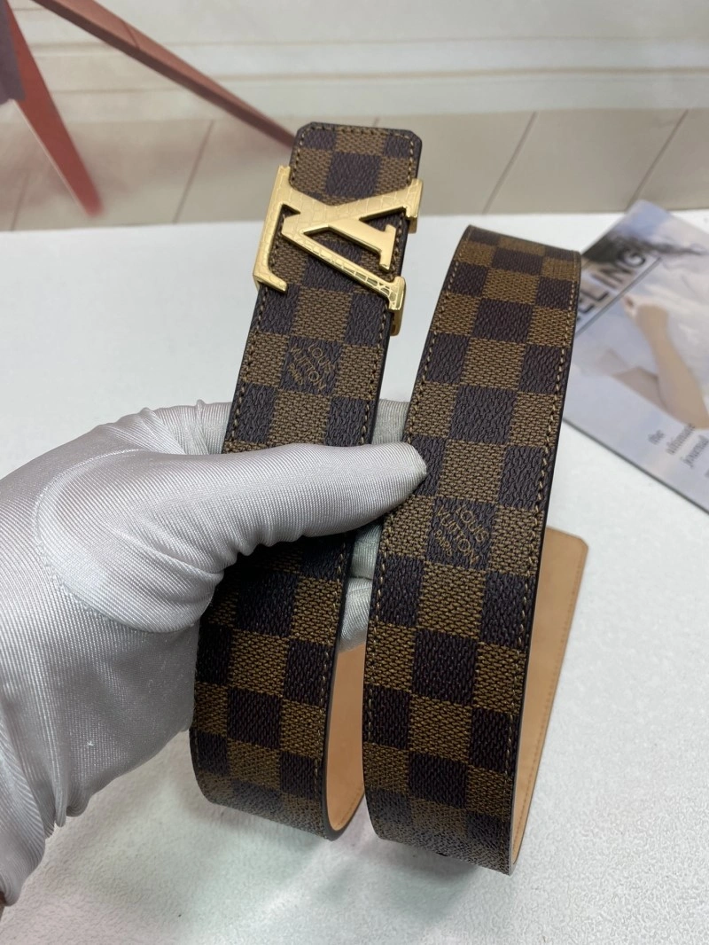 Bargain Louis Vuitton Belts