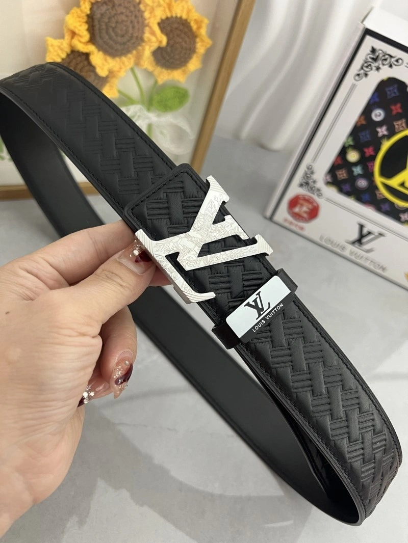 Legit Louis Vuitton Belts