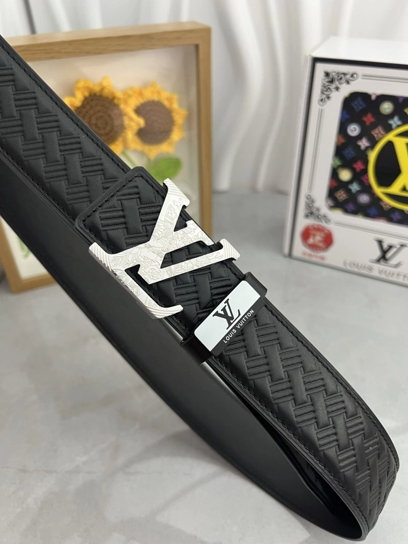 Legit Louis Vuitton Belts