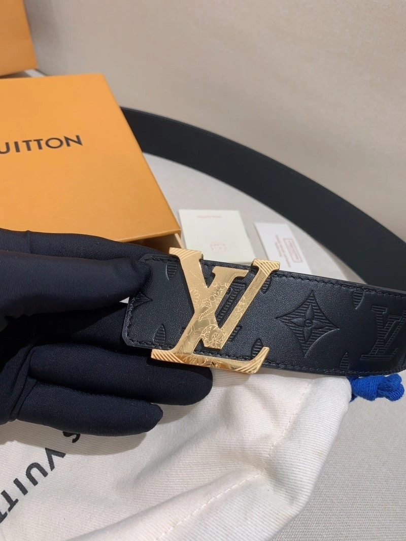 Bargain Louis Vuitton Belts