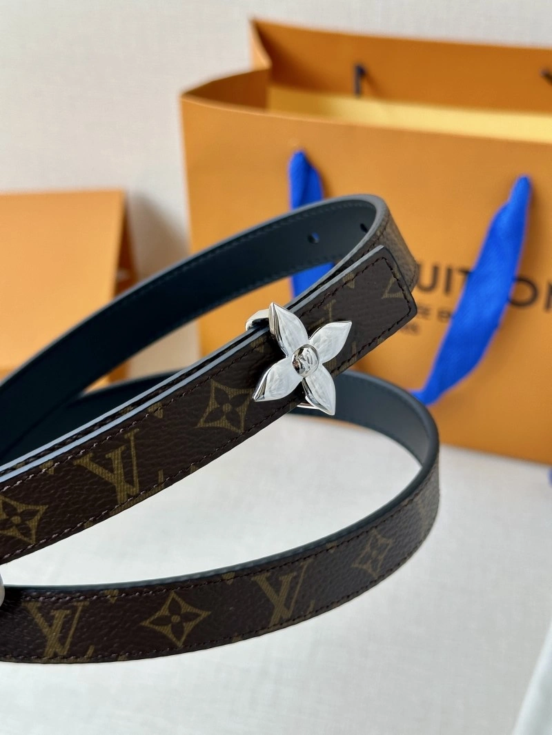 Low-cost Louis Vuitton Belts