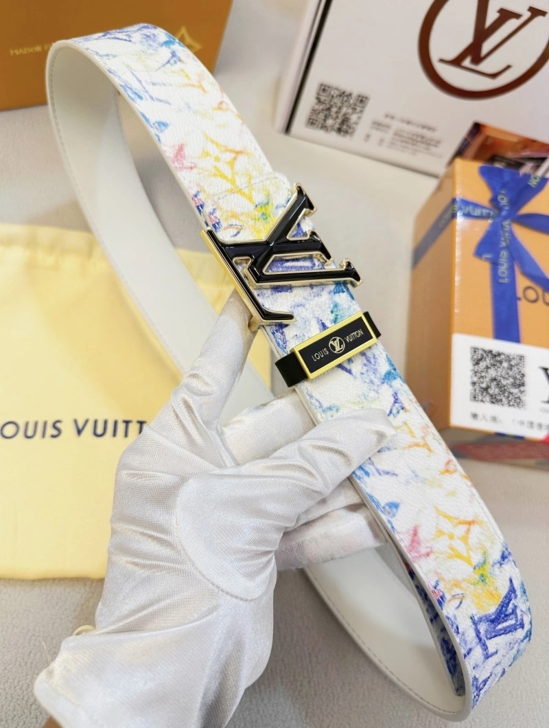 Accurate model Louis Vuitton Belts