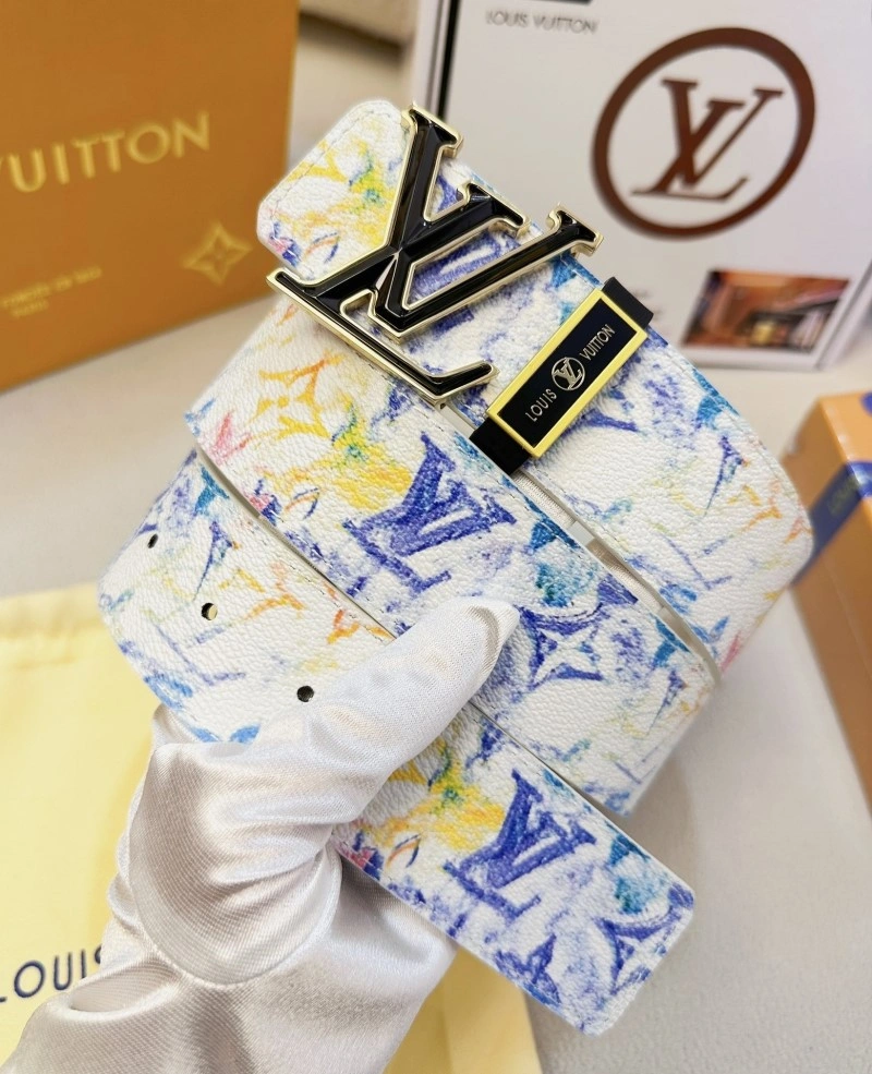 Accurate model Louis Vuitton Belts