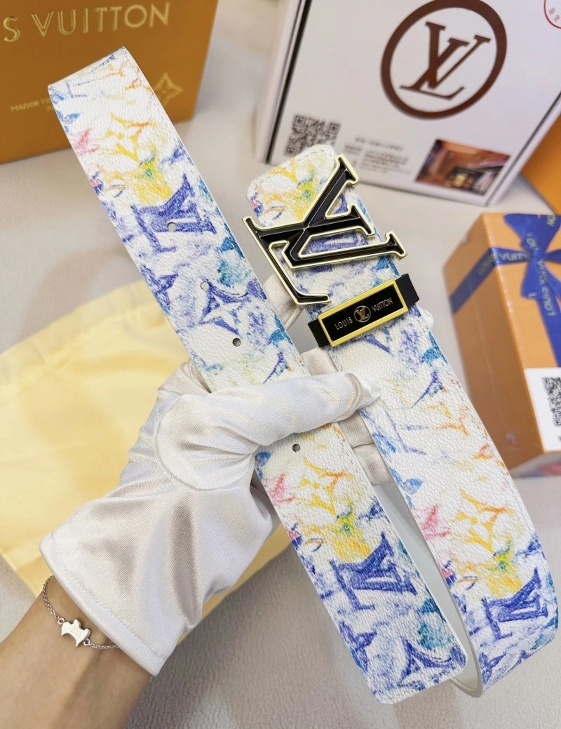 Accurate model Louis Vuitton Belts