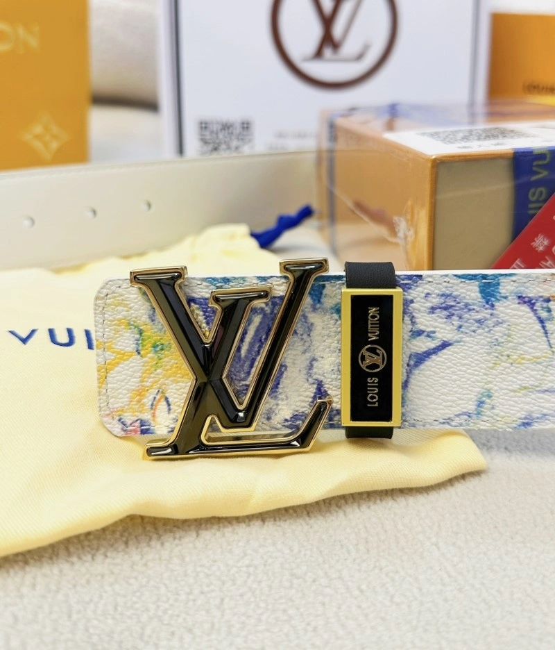 Accurate model Louis Vuitton Belts