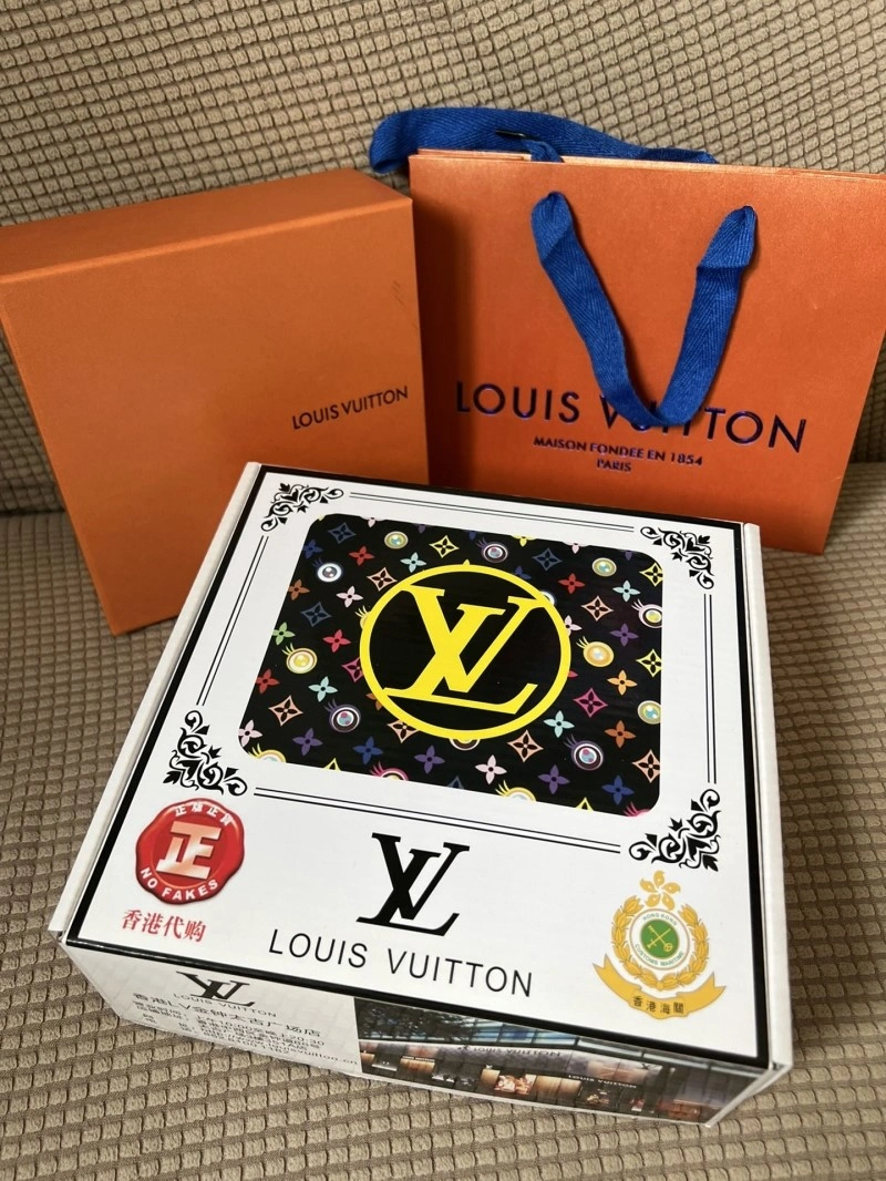 Top mirror Louis Vuitton Belts