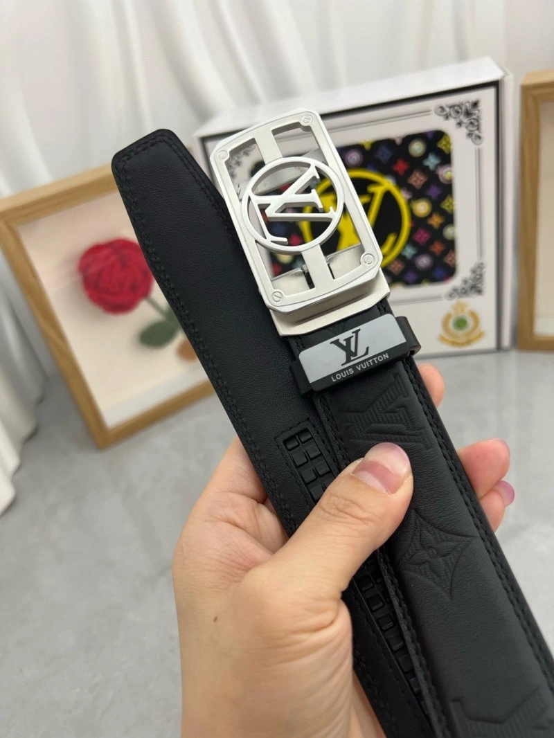 Legit Louis Vuitton Belts