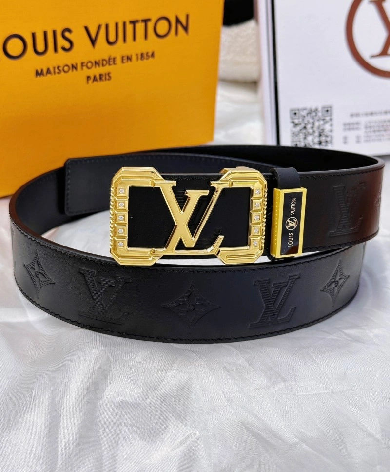 Accurate model Louis Vuitton Belts