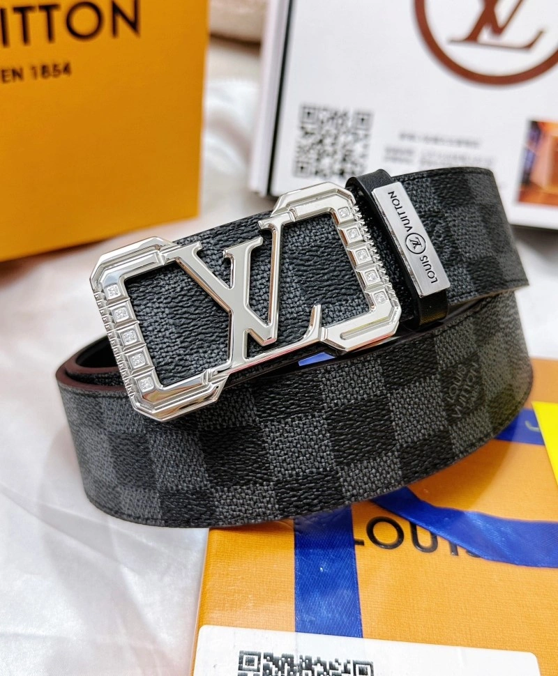 Accurate model Louis Vuitton Belts
