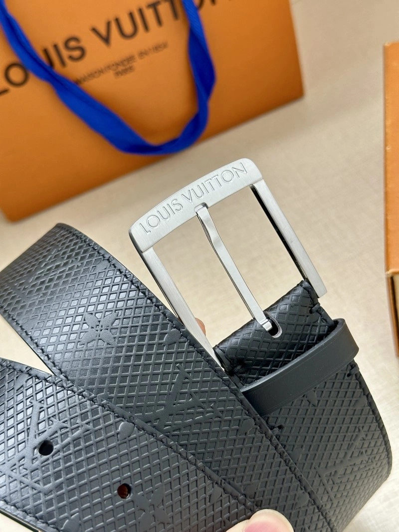 Bargain Louis Vuitton Belts