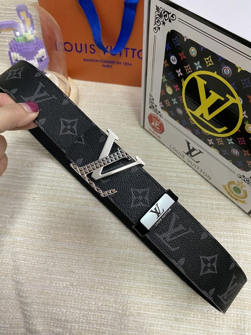 Factory-made Louis Vuitton Belts