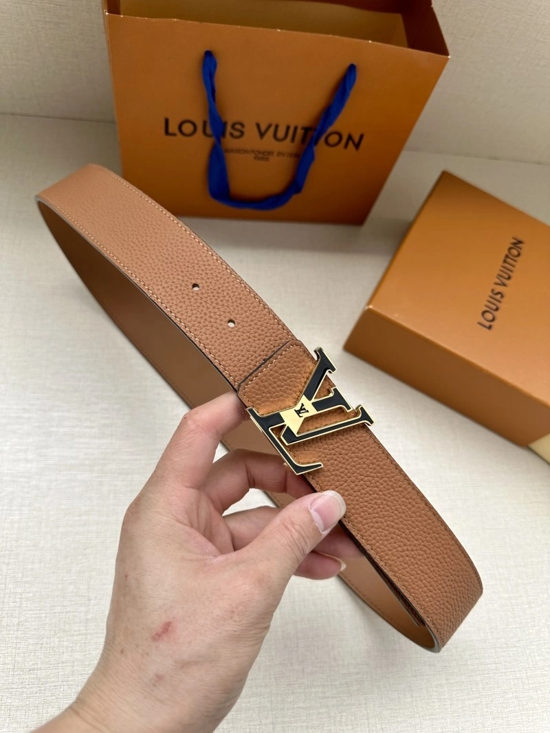 Accurate model Louis Vuitton Belts